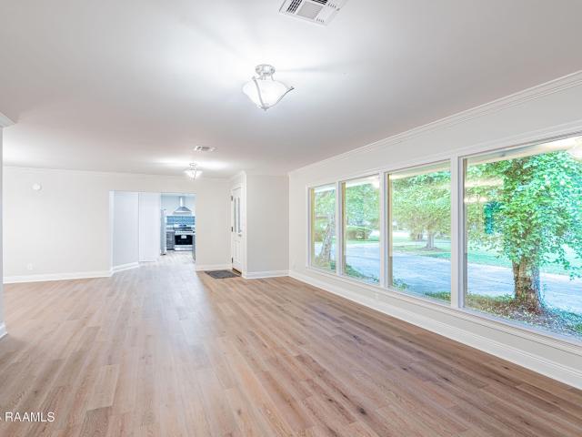 2862 S Union St, Opelousas, LA 70570 | MLS #RA2600003 | Compass