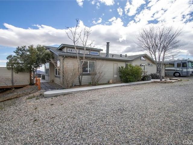 2863 Ox Yoke Pass, Pioneertown, CA 92268
