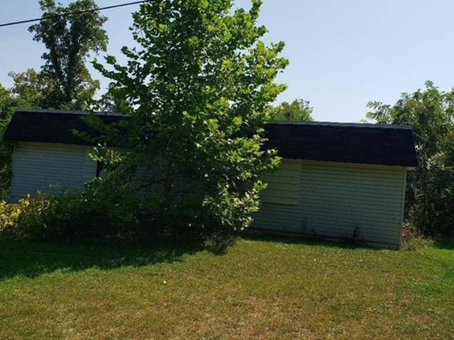 286 and 290 S Market St, West Union, OH 45693