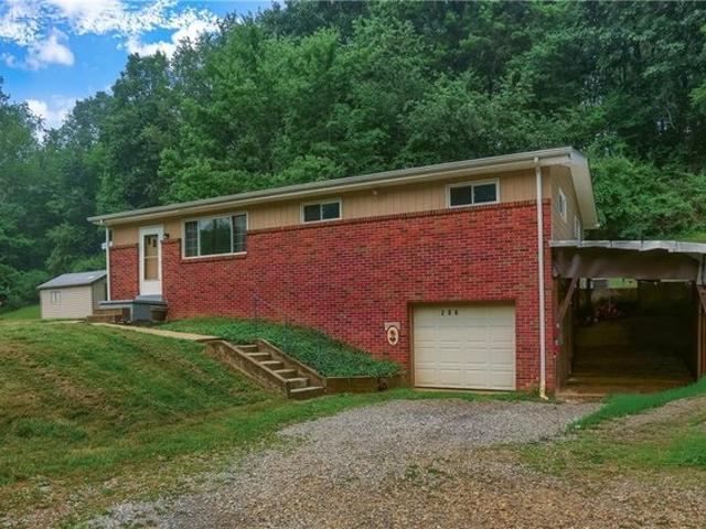 286 Dobson Rd, Mars, PA 16046
