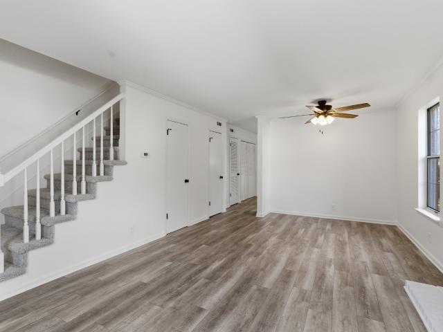 286 Donna Dr # D