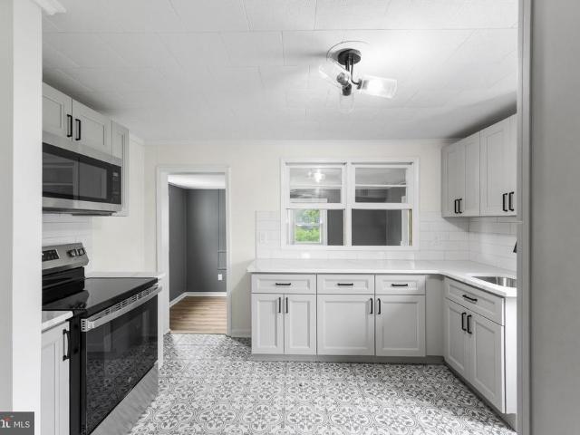 286 Ellicott Road