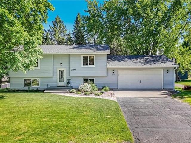 286 Frankland St, Mahtomedi, MN 55115