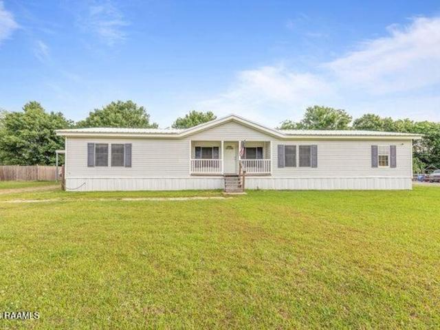 286 Keystone Dr, Church Point, LA 70525