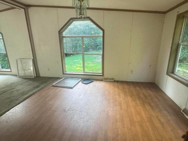 286 Moores Lane