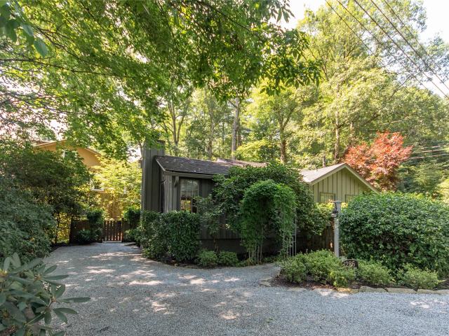 286 Mirror Lake Road