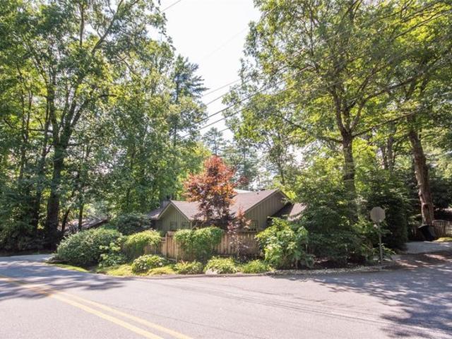 286 Mirror Lake Rd Lot 39, Highlands, NC 28741