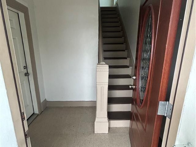 286 Normal Avenue # Lower
