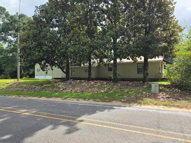 286 Service Rd, Laurel, MS 39443