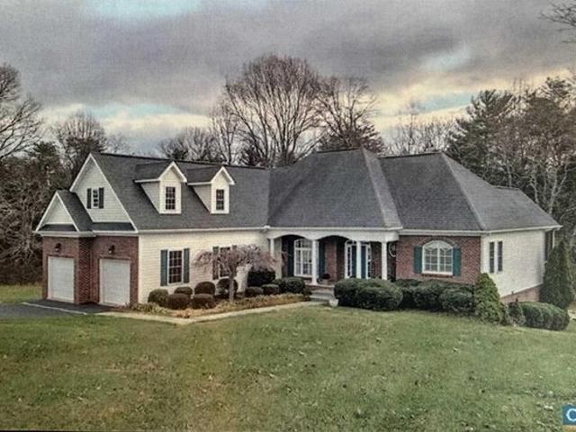286 Willow Creek Dr, Ruckersville, VA 22968