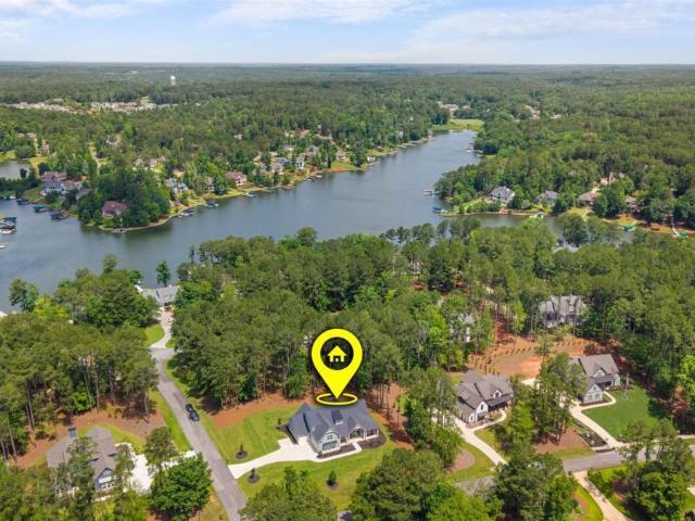 2874 Club Drive