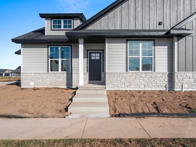 2874 Howard Cmns, Howard, WI 54313