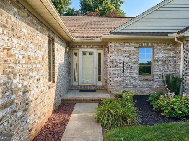 2874 Sparrow Drive