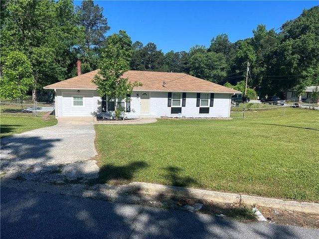 2875 Carriage Ln, Atlanta, GA 30349