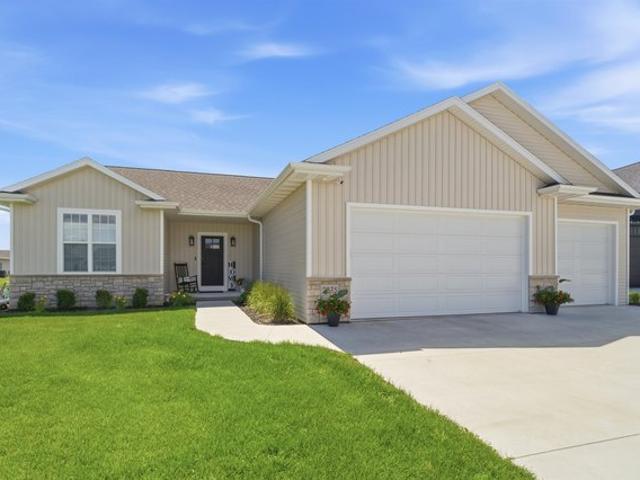 2875 E Turquoise Ln, Appleton, WI 54913