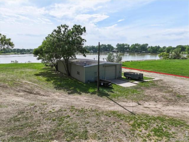 2876 N Madison Avenue