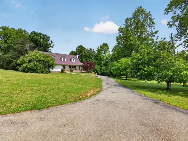 2876 Hilham Hwy
