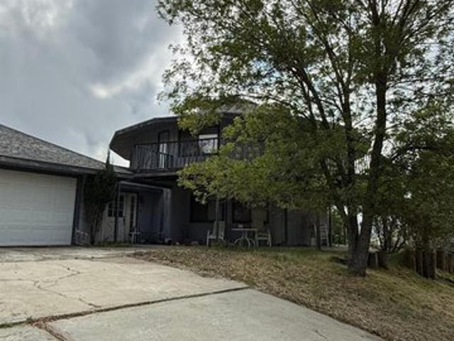 28771 Delaware Dr, Tehachapi, CA 93561