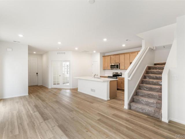 28778 E 6th Place