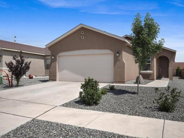 2877 Cambridge Ave NE, Rio Rancho, NM 87144
