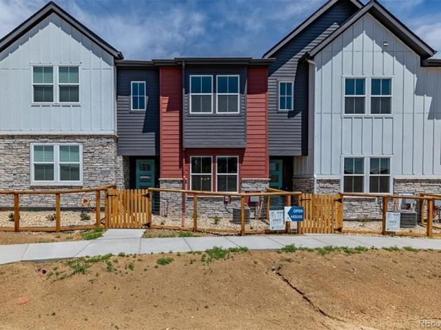 2877 E 103rd Dr Lot 70, Thornton, CO 80229