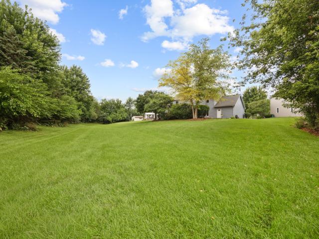 2877 Sarah Court