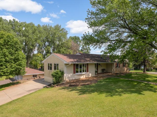 2878 Meadowlark Lane