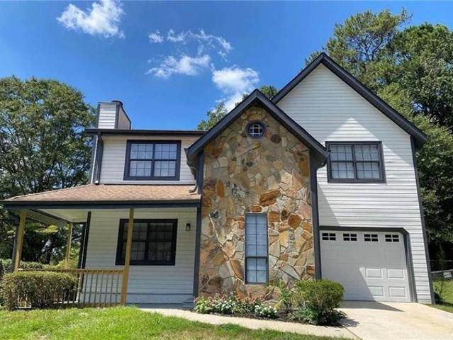 2878 Old South Dr, Jonesboro, GA 30236