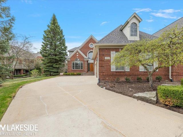 2879 Hastings Court