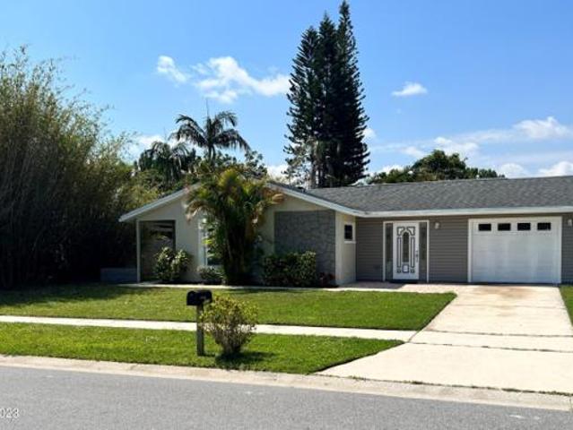 2879 Lancaster Rd, Melbourne, FL 32935