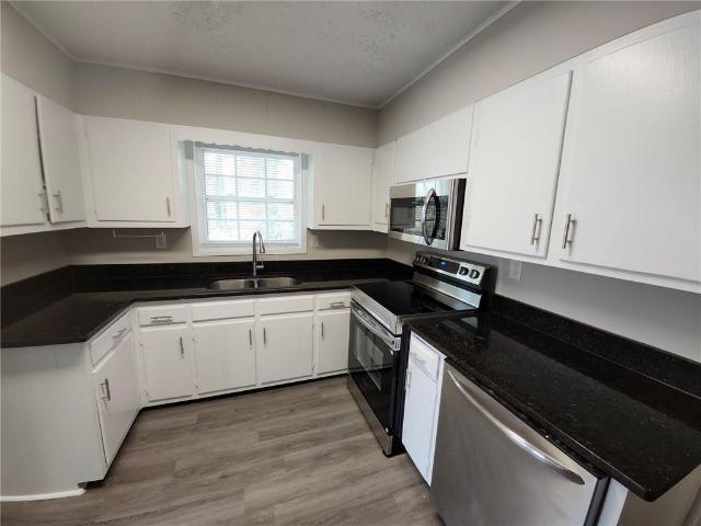 2879 Port Royal Lane