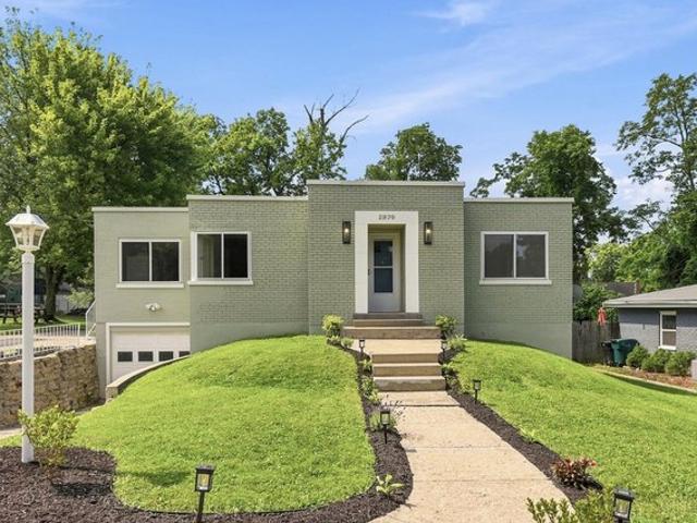 2879 Saint Catherine Pl, Cincinnati, OH 45211