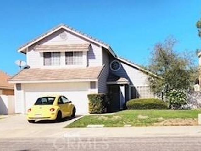 28700 Bridge Water Ln, Menifee, CA 92584