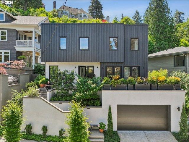 2870 NW Westover Rd, Portland, OR 97210