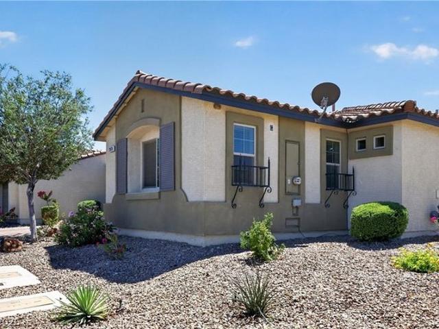 2870 Beacon Rock Dr, Laughlin, NV 89029