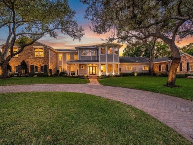 2870 Cobblestone Dr, Palm Harbor, FL 34684