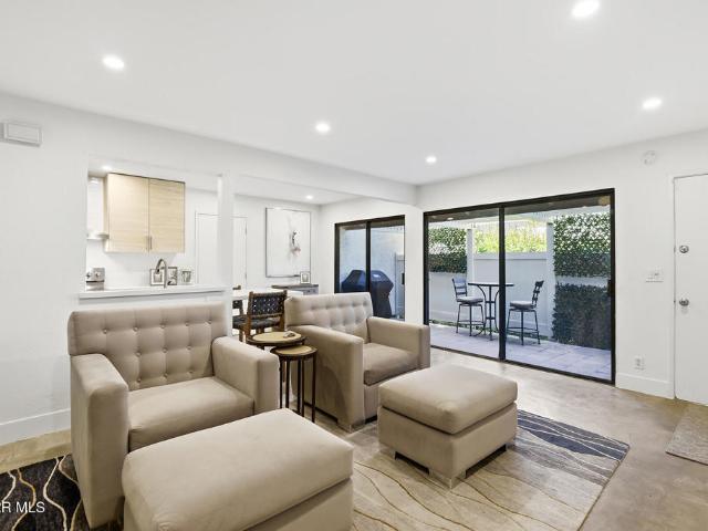 2870 Instone Court