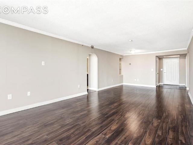 2870 Pharr Ct S NW 2001, Atlanta, GA