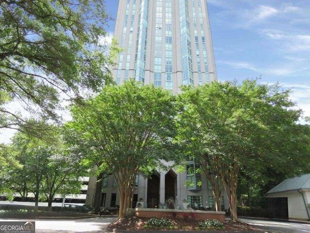 2870 Pharr Court South NW Apt 407, Atlanta, GA 30305