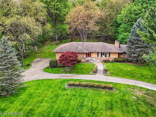 2870 Thedford Road