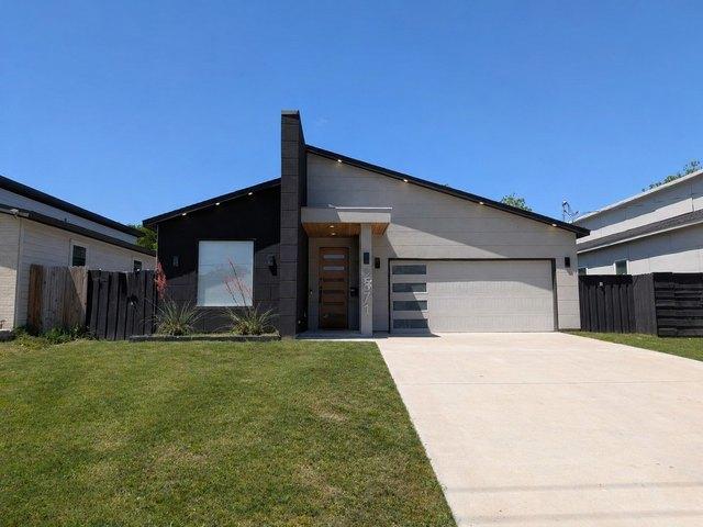 2871 E Overton Rd, Dallas, TX 75216