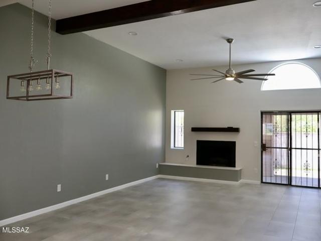 2871 E Weymouth Cir, Tucson, AZ 85716