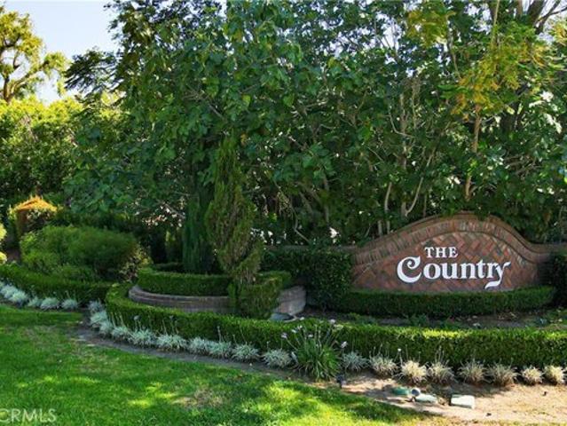 2871 Live Oak Dr, Diamond Bar, CA 91765