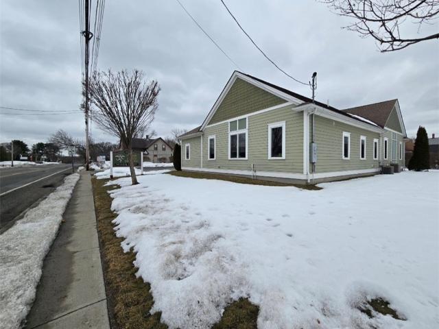 2871 Post Road