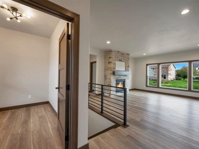 2871 STELOR Drive
