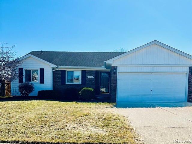 28720 Bingham Dr, Chesterfield Township, MI 48047