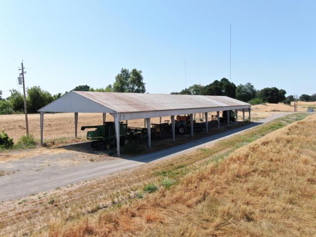 28725 N Vail Rd, Walnut Grove, CA 95690 | MLS #226002
