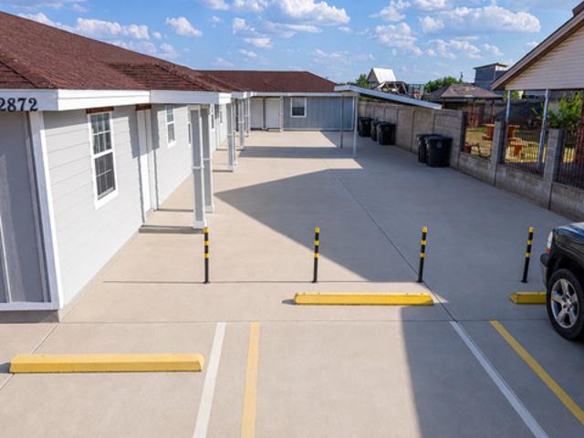 2872 Memorial Jr High Dr