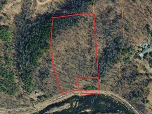 2872 Panther Creek Rd, Clyde, NC 28721