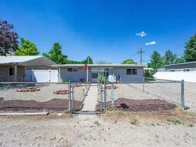 2872 PINYON AVE, GRAND JUNCTION, CO 81501 Single Family Reside.